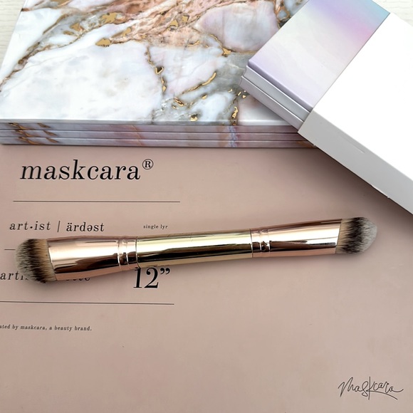 Maskcara | Makeup | Maskcara Original Rare Gold Buffy Buff Brush Euc ...